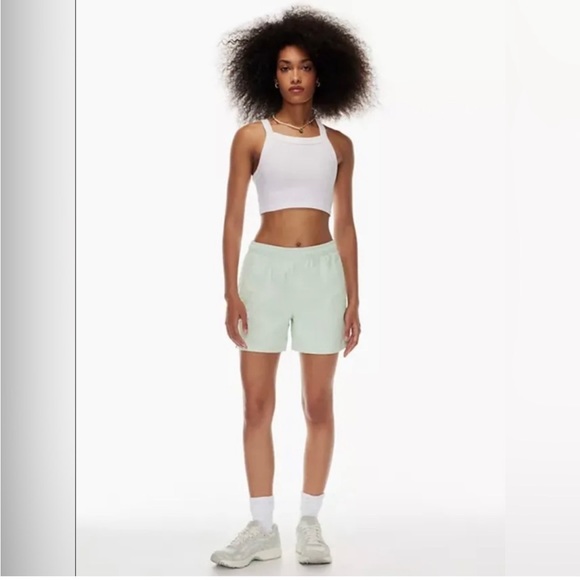 TNA | Shorts | Aritzia Tna Big Easy 5 Shorts Nylon Mint Green Size ...